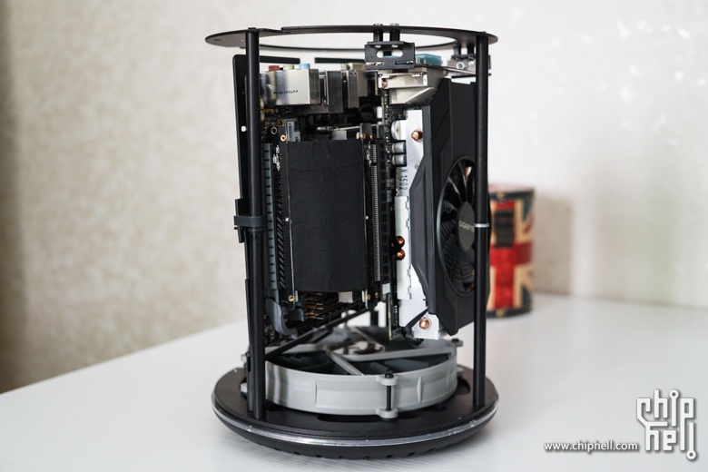 来个圆柱形的机箱SHOW，Black Mac Pro范儿 - 电脑硬件 - Chiphell - 分享与交流用户体验