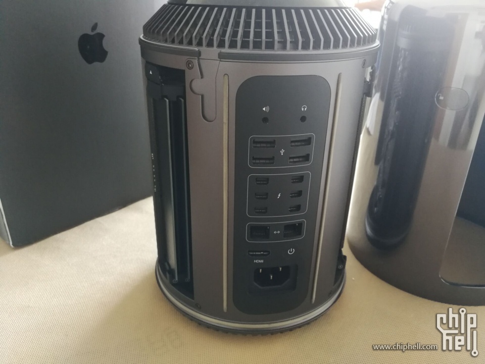 纠结很 久 苹果垃圾桶，MAC PRO 终于到手了 - 电脑硬件 - Chiphell - 分享与交流用户体验