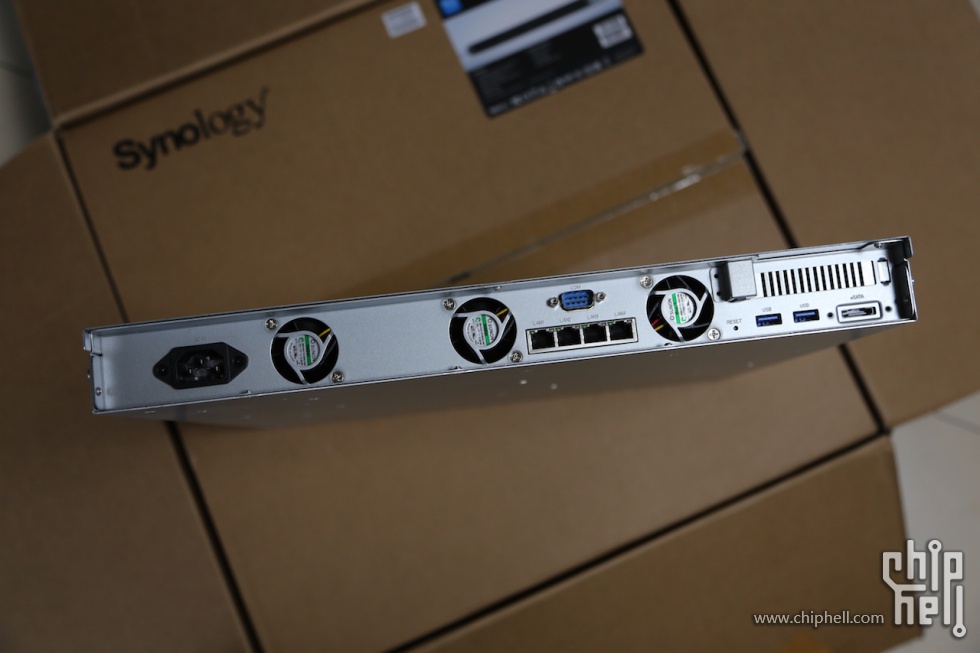 机架式NAS，Synology RS818+了解一下。 - 电脑硬件 - Chiphell - 分享与交流用户体验