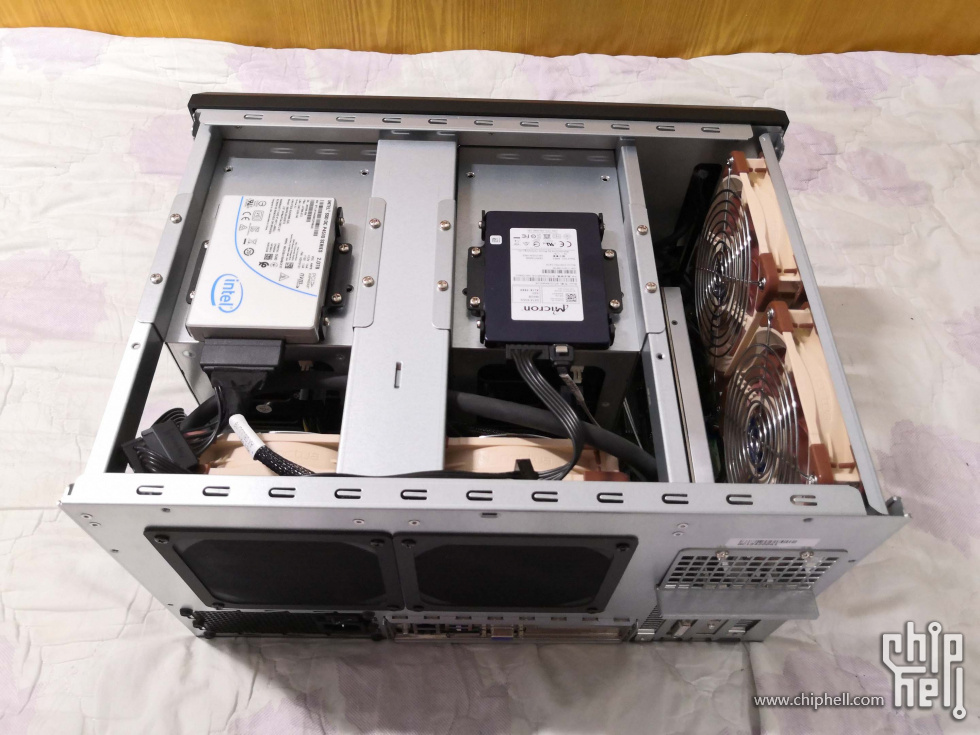 8盘热插拔mATX工作站机箱---银欣SilverStone CS381装机 - 电脑硬件 - Chiphell - 分享与交流用户体验