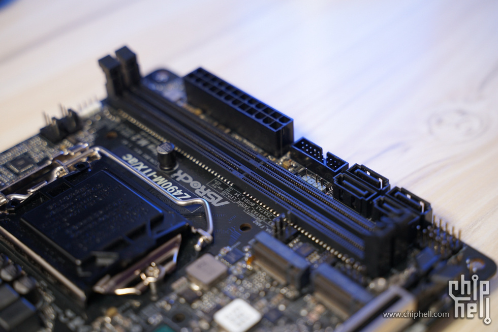 10代酷睿主板解禁 Z490 ITX主板首发！华擎Z490M-ITX/AC开箱 - 电脑硬件 - Chiphell - 分享与交流用户体验