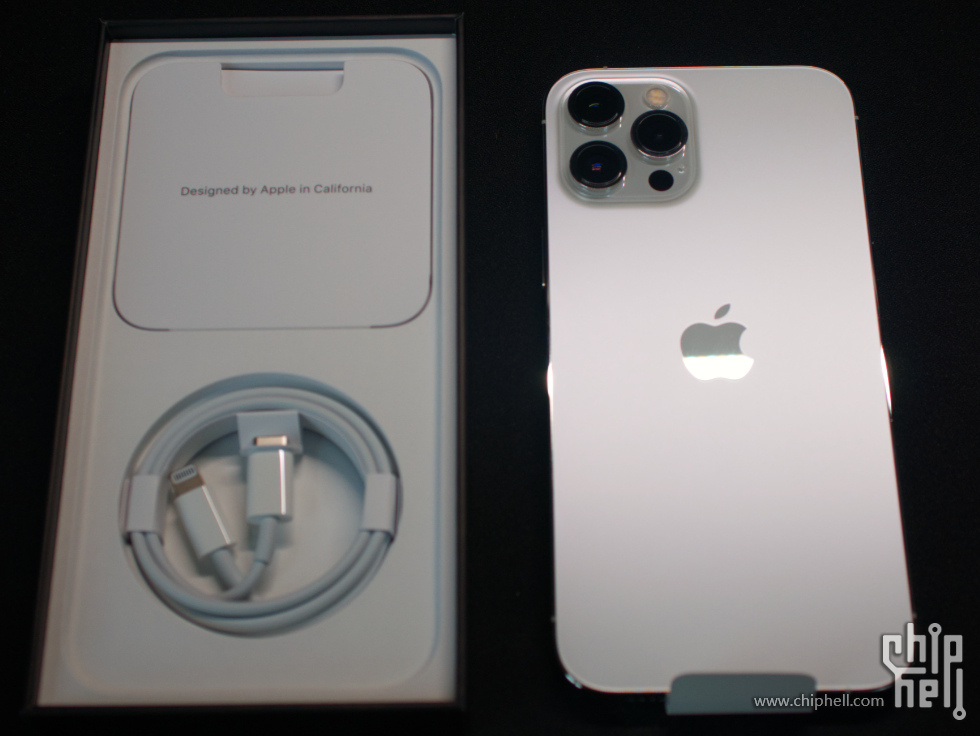 三年一更新，开箱银色iPhone12 Pro Max苹果牌智能移动电话 - 掌设笔电 - Chiphell - 分享与交流用户体验