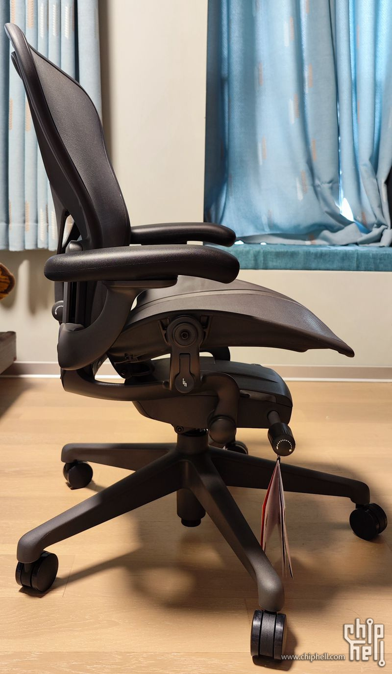 来自老父亲对女儿深沉的爱——赫曼米勒Aeron2全功能版开箱 - 原创分享(新) - Chiphell - 分享与交流用户体验