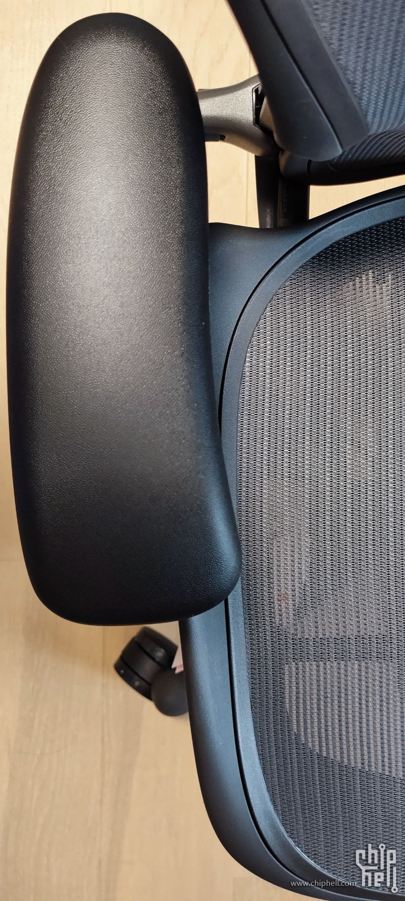 来自老父亲对女儿深沉的爱——赫曼米勒Aeron2全功能版开箱 - 原创分享(新) - Chiphell - 分享与交流用户体验