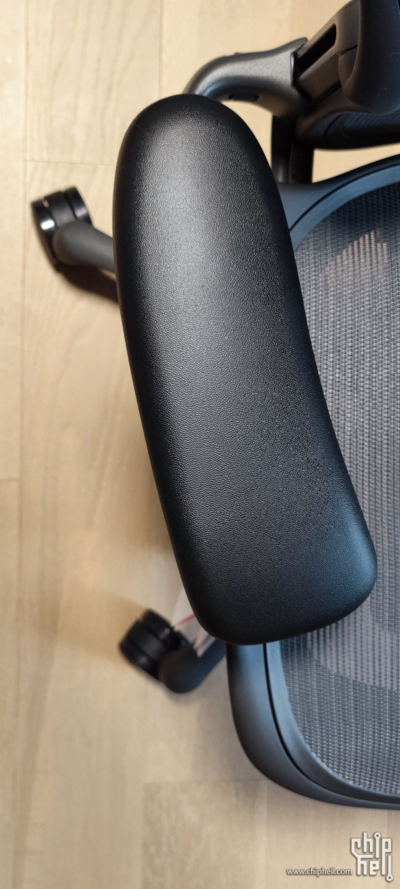 来自老父亲对女儿深沉的爱——赫曼米勒Aeron2全功能版开箱 - 原创分享(新) - Chiphell - 分享与交流用户体验