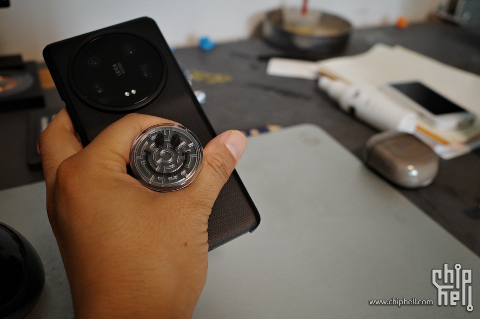 开箱一个小玩意泡泡骚popsockets -拯救我的小米13Ultra - 原创分享(新) - Chiphell - 分享与交流用户体验