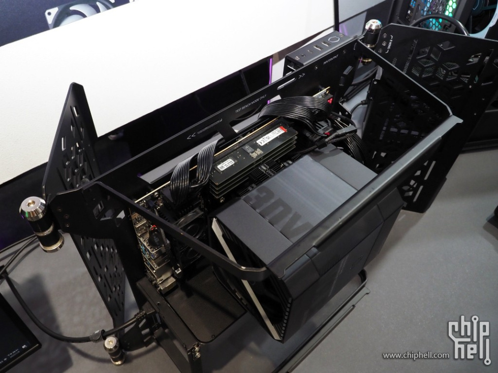 酷冷至尊 V8 3DVC Computex 2024版 - 电脑讨论(新) - Chiphell - 分享与交流用户体验